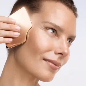 Charlotte Tilbury Rose Gold Sculpting Gua Sha Tool