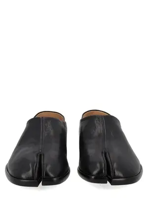 MAISON MARGIELA Tabi Slip-on Leather Flats