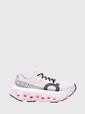 On Cloudmonster 3 Hyper Trainers