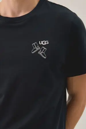 UGG Classic Boot Graphic Tee