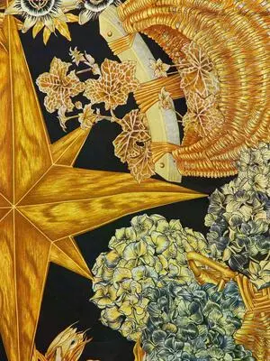 Hermès Passiflores Scarf