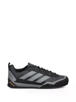 Adidas Terrex Skychaser Solo Approach Sneakers