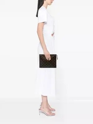 LOUIS VUITTON 2021 Monogram Toiletry Pouch 26 Clutch Bag