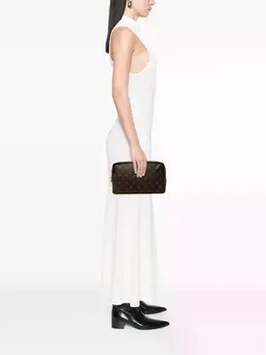 LOUIS VUITTON 1988 Monogram Trouse Toilette 28