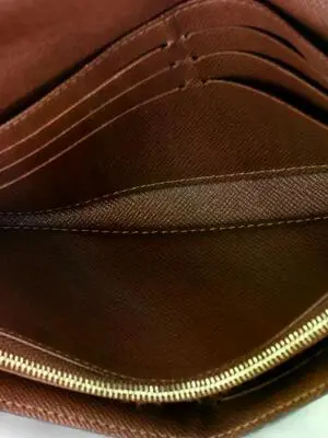 LOUIS VUITTON Sarah Wallet Nm Monogram Canvas Small Wallets