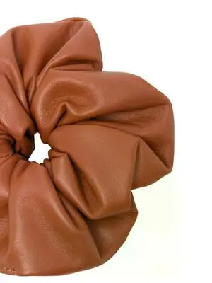 MANOKHI Leather Scrunchie - Brown