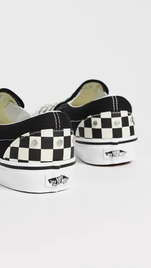 VANS Classic Slip On Sneakers M 8.5/ W