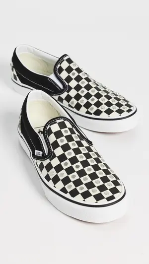 VANS Classic Slip On Sneakers M 8.5/ W
