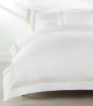 PEACOCK ALLEY Soprano Trim Sateen Duvet Cover - Platinum