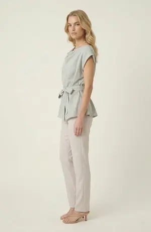 MODENAIRE Draped Neck Top