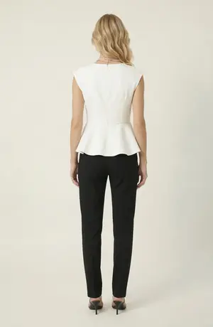 MODENAIRE Structured Cap Sleeve Peplum Top