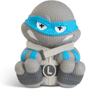 HANDMADE BY ROBOTS Tmntleonardo
