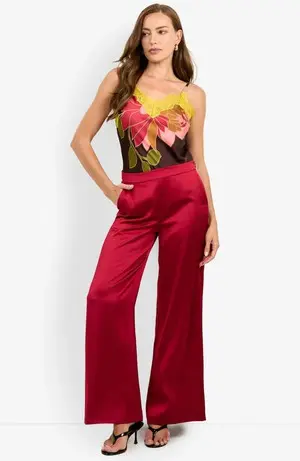 Trina Turk Amoira Floral Lace Trim V-neck Cami Top - Sera