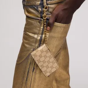 Gucci Essence Classic Zip Key Case Gg Canvas