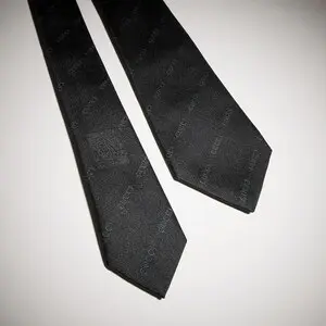 Gucci Silk Jacquard Gg Motif Neck Tie - Black