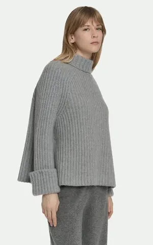Malo Ribbed Raglan Cashmere Turtleneck