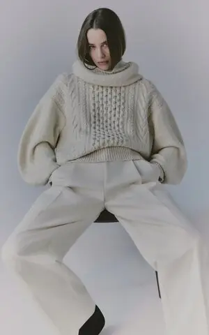 Malo Aran Virgin Wool-cashmere Crewneck Sweater
