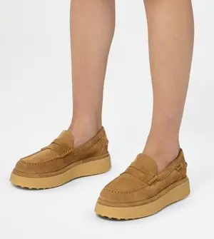 TOD'S Logo-plaque Slip-on Loafers