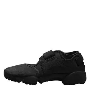 Nike Mesh Panel Casual Shoes