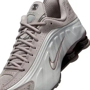 Nike Lace-up Trainers - Gray