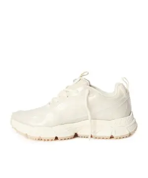Off-White Be Right Back" Low Top Sneakers
