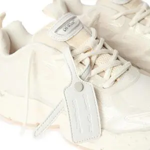 Off-White Be Right Back" Low Top Sneakers