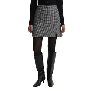 Barbour Minimalist Short Skirt