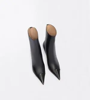 TOM FORD Leather Thea Ankle Boot