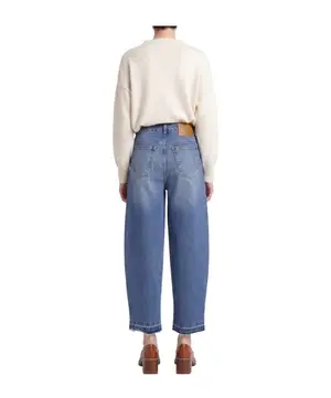 MAXCO. Max&co. Tapered Jeans
