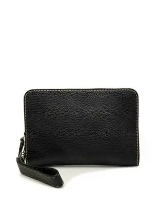 Fendi 2000-2015 Cuoio Romano Selleria Zip Around Wristlet Pouch - Black
