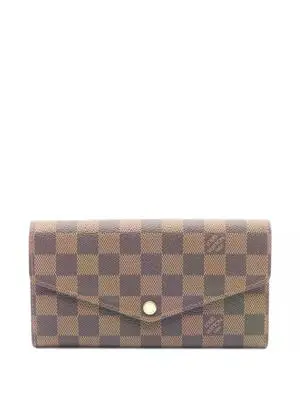 LOUIS VUITTON 2016 Sarah Wallet - Brown