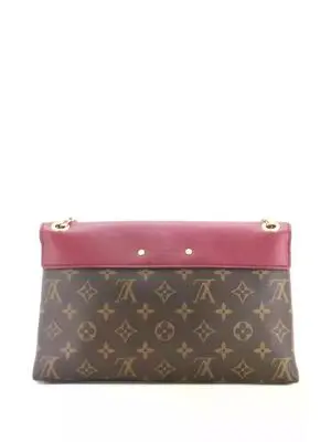 LOUIS VUITTON Pallas Chain Monogram Canvas And Calfskin Shoulder Bag - Brown
