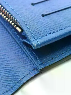 LOUIS VUITTON 2010s Brazza Wallet