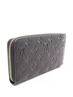LOUIS VUITTON Zippy Leather Wallet