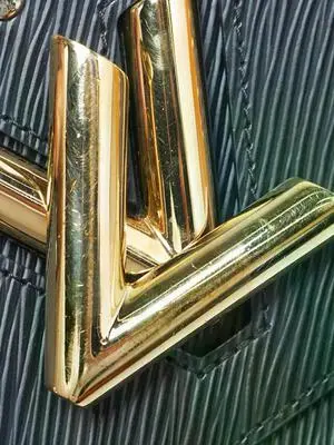 LOUIS VUITTON 2016 Twist Shoulder Bag