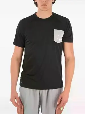 Nike Logo-print Pocket T-shirt