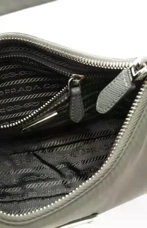 Prada Re-edition 2005 Shoulder Bag - Grey