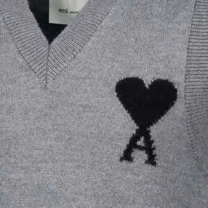 AMI Paris Sleeveless Knit Vest With Heart Motif
