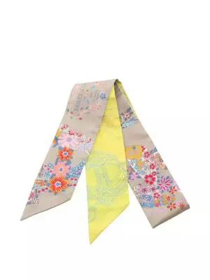Hermès 2010s Brides De Gala En Fleurs Scarf - Neutrals
