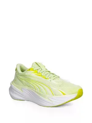 PUMA Maxima Pro Running Round-toe Low-top Sneakers