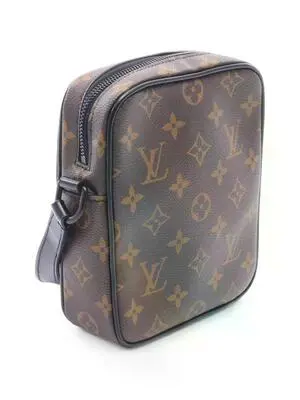 LOUIS VUITTON Christopher Wearable Shoulder Bag