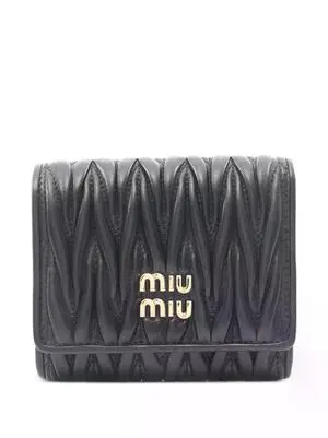 Miu Miu 2020s Matelassé Trifold Wallet - Black