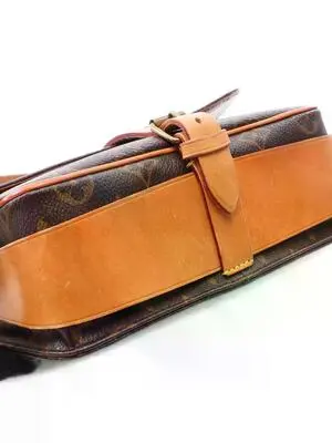 LOUIS VUITTON Monogram Canvas Cross Body Bag