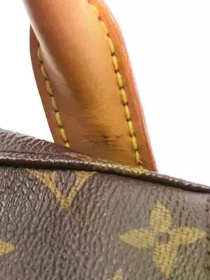 LOUIS VUITTON 2001 Mm Looping Monogram Shoulder Bag
