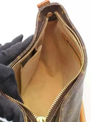 LOUIS VUITTON 2001 Mm Looping Monogram Shoulder Bag