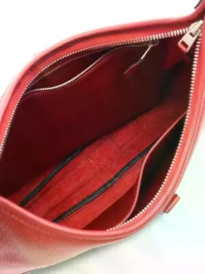 Hermès 2006 31 Trim Ii Shoulder Bag - Red