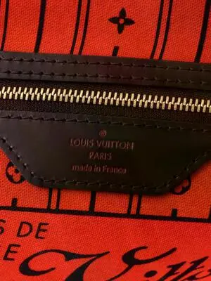 LOUIS VUITTON Neverfull Damier Pm Tote Bag
