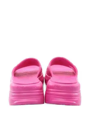 LOUIS VUITTON Monogram Pool Sandals - Pink