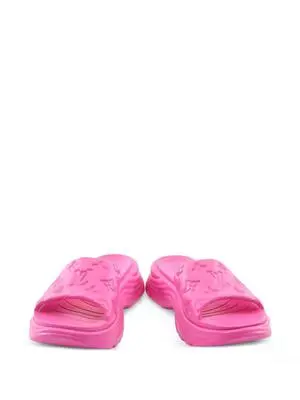 LOUIS VUITTON Monogram Pool Sandals - Pink