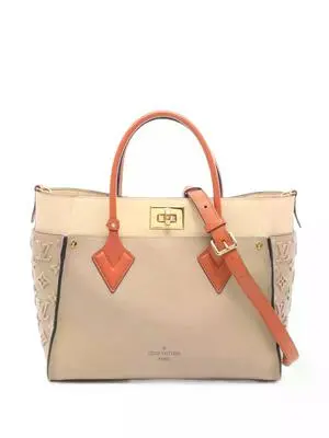 LOUIS VUITTON 2021s On My Side Monogram Tote Bag - Neutrals